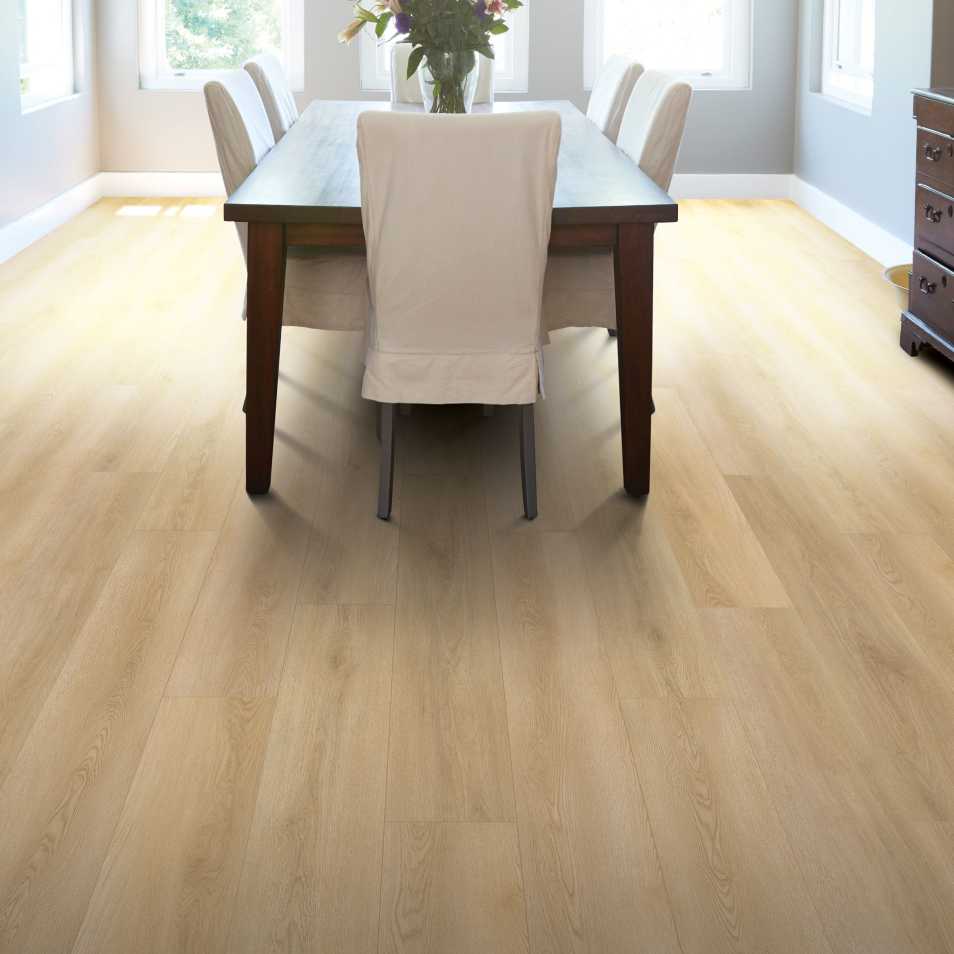 Mohawk SolidTech Plus Amber Escape | OnFlooring