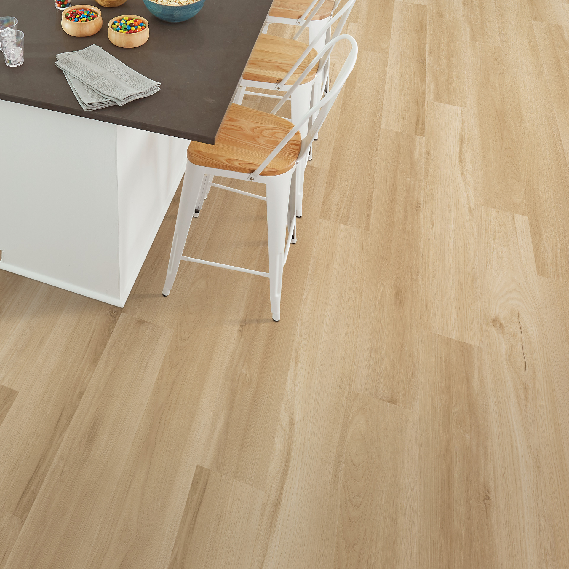 Mohawk Solidtech Essentials Arbor Terrace | OnFlooring