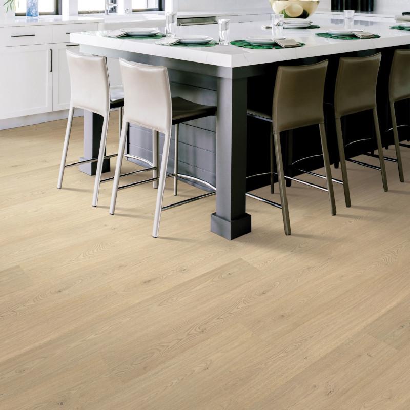 Mohawk RevWood Plus Hampton Villa Sunbleached Oak | OnFlooring